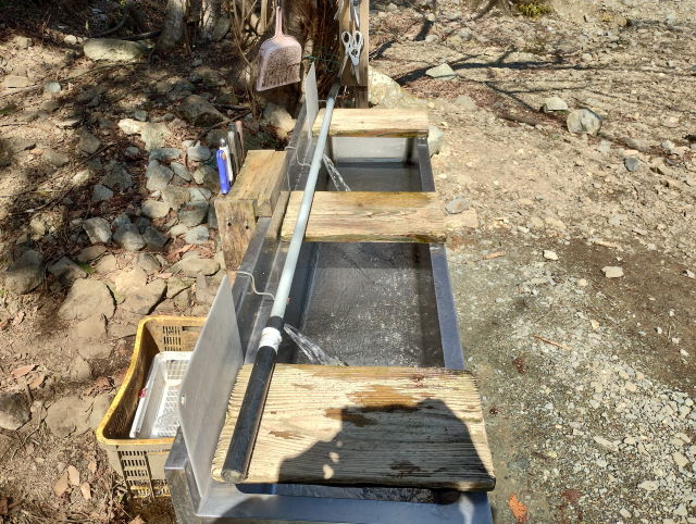 うらたんざわ渓流釣り場初訪問！丹沢山系の山奥の管釣りはペイペイも使えるよ！ | ポテポテの月イチ管釣り 毎日子育て